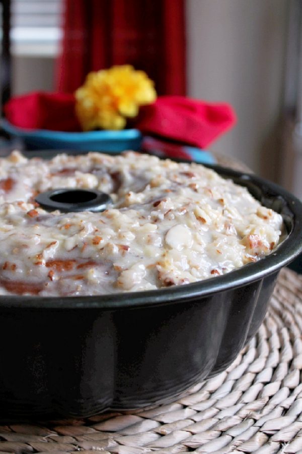 Kentucky Butter Crunch Cake - Creole Contessa